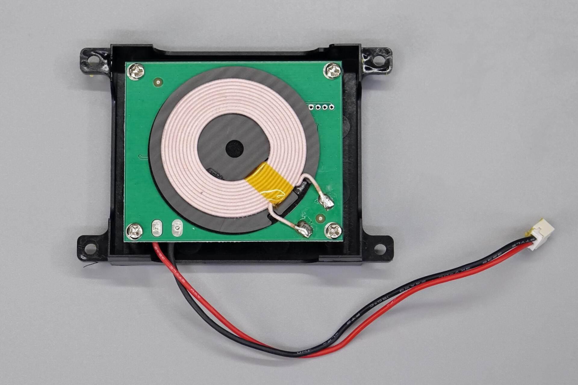 拆解报告：COSLIGHT光宇330W便携户外电源CP330 - 知乎