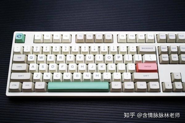 致敬经典，Akko 3018 9009无线双模键盘体验