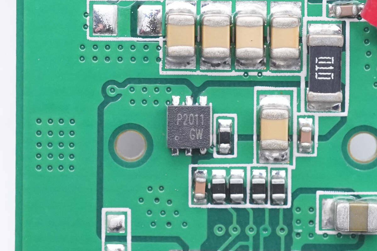 拆解报告：mophie迷你20W 5000mAh快充移动电源PS-5K-A - 知乎