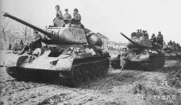 浅谈1942年德军中型坦克的竞争：VK3002db VS VK3002m（黑豹） - 知乎