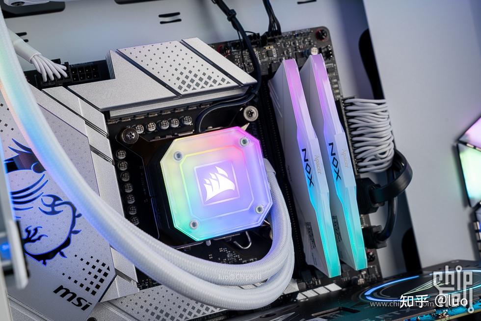 「五彩斑斓」海盗船 CUE 5000T RGB 装机展示 - 知乎