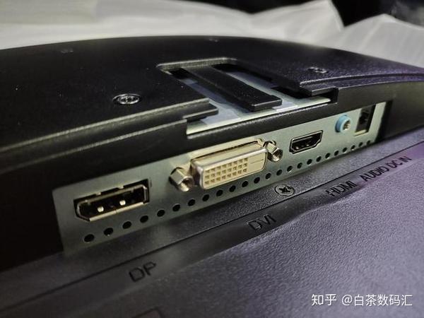 HKC-GF40开箱轻体验：自带物理外挂，千元不到144高刷显示器 - 知乎