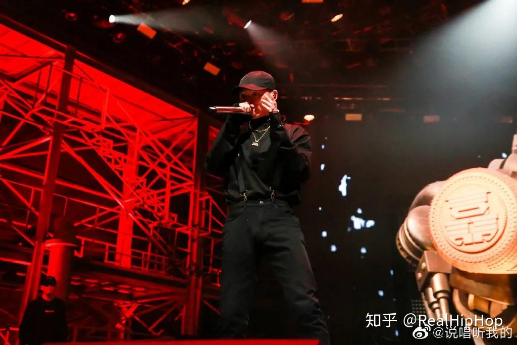 说唱听我的总冠军JD专访｜一个被困在新说唱选择门的Rapper，是如何拿到那座冠军奖座的？ - 知乎