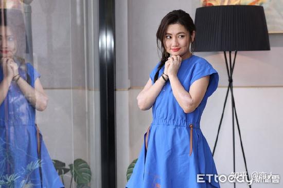 Selina带男友见前夫阿中 曝光情侣昵称超甜蜜 - 知乎