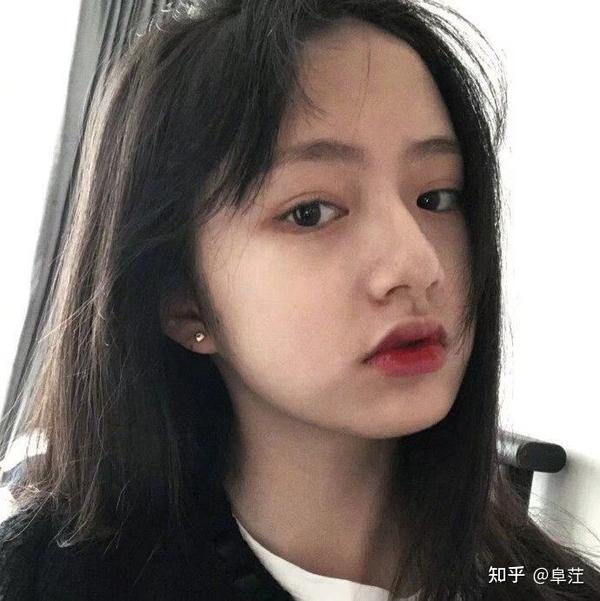 美女 知乎
