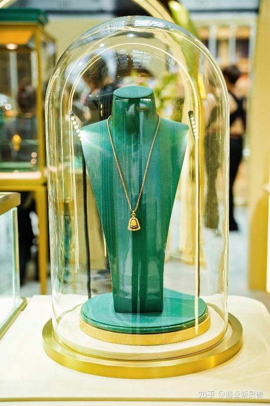 MONETA墨涅塔黄金全球首秀亮相西安SKP - 知乎