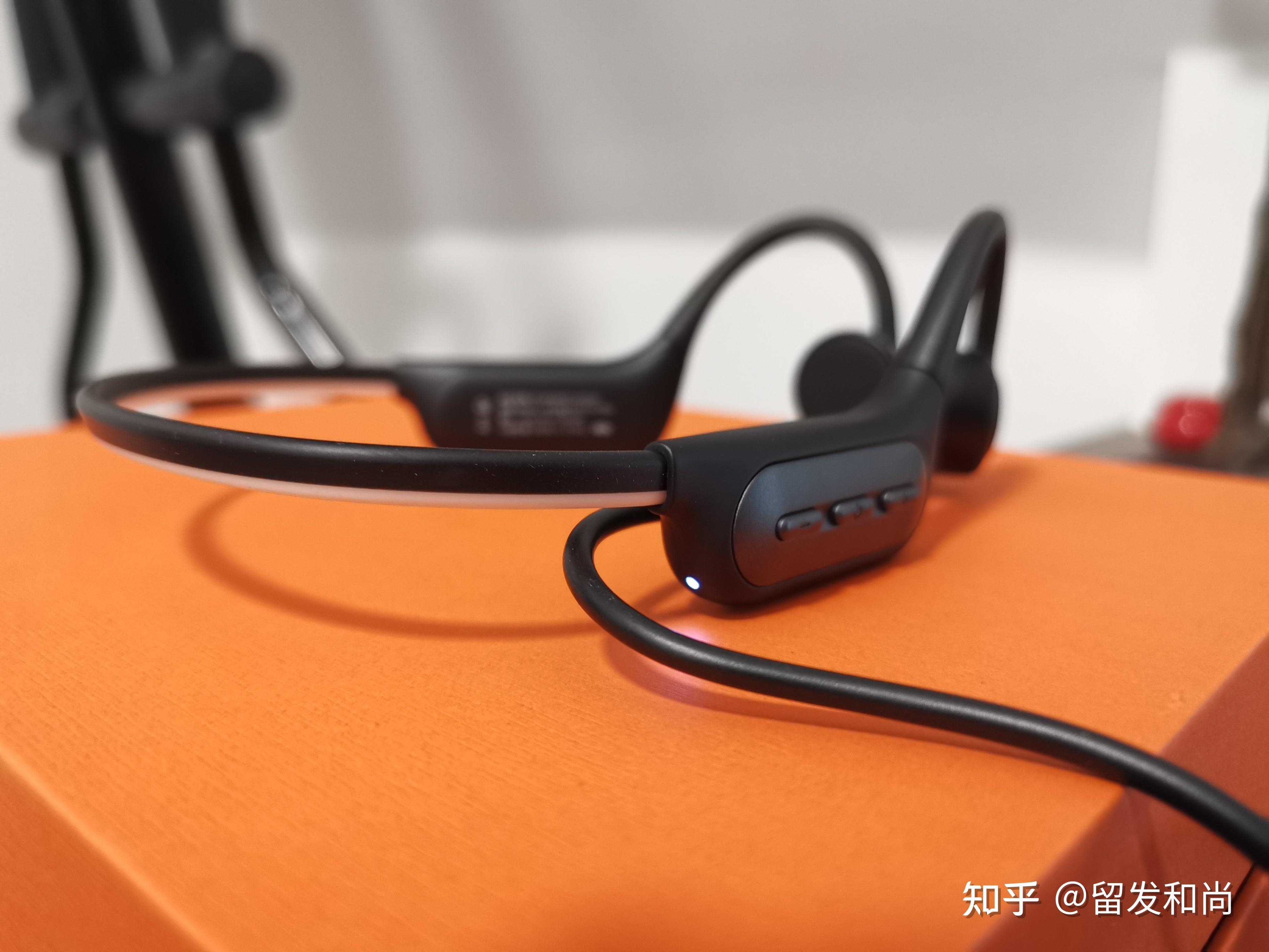 sanag塞那B91骨传导耳机：大内存、安全灯束和AI模型，一个都不少 - 知乎