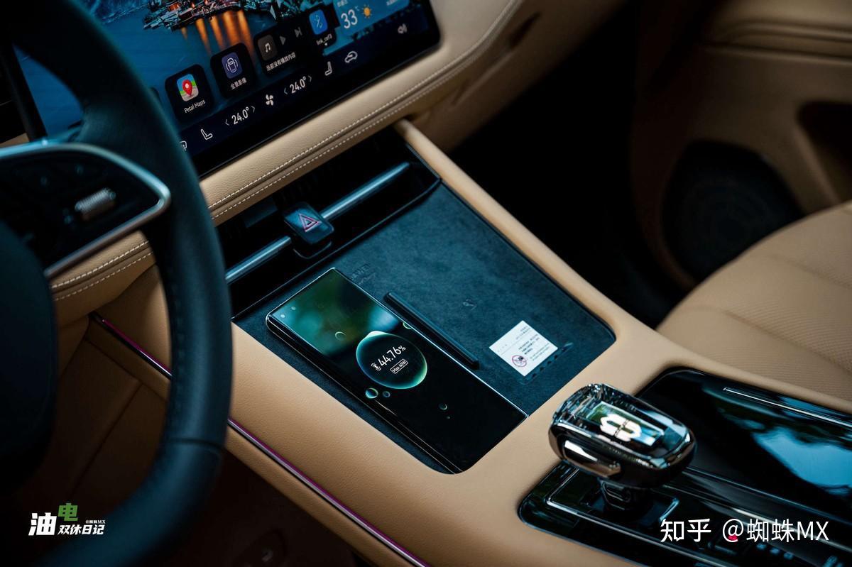 「图说」问界M7：入门即是高配，零重力座椅非嘘头，7.8s两驱版更合适 - 知乎