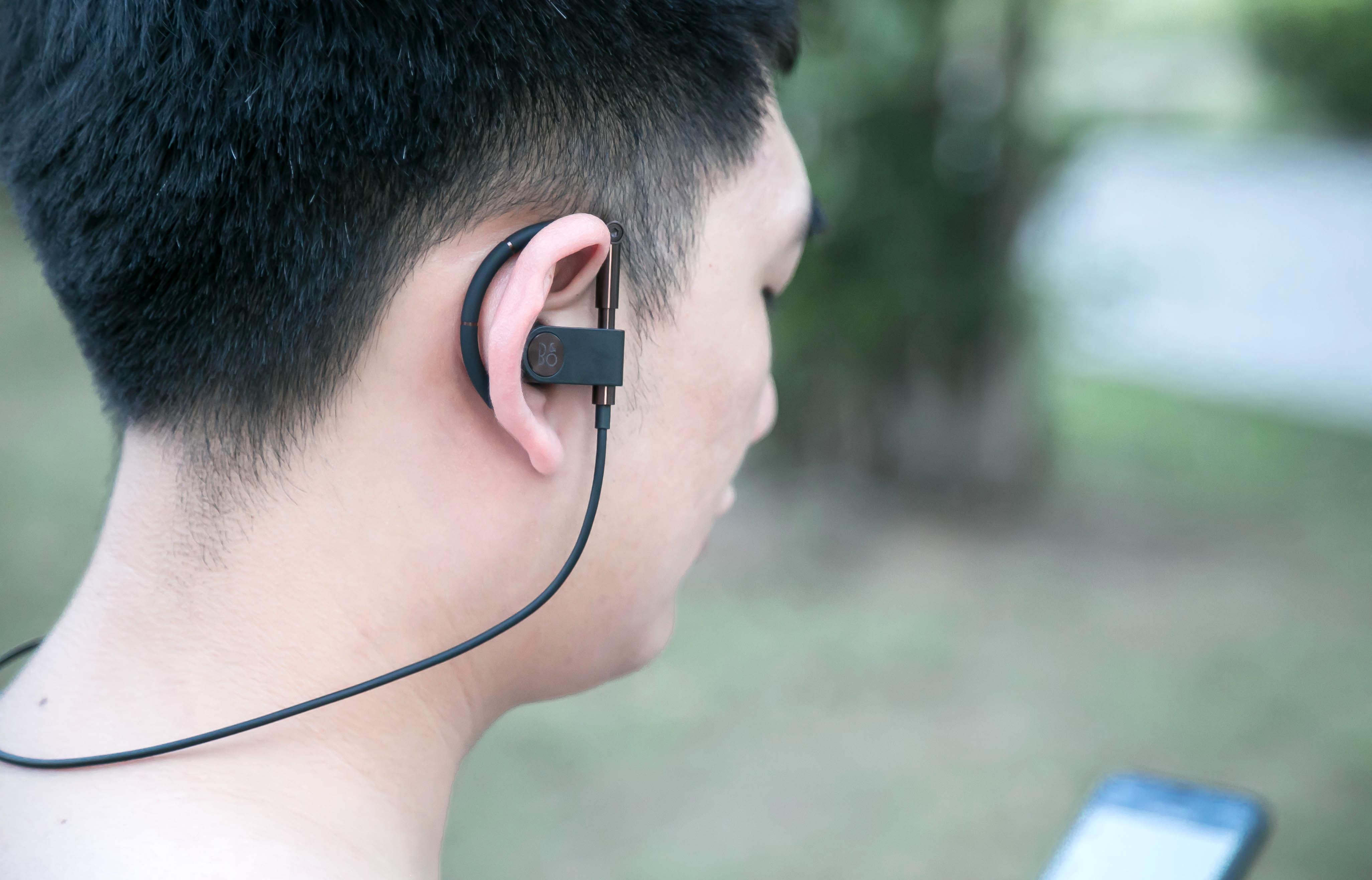 不随流，做自己，B&O 全新Earset上手简评 - 知乎