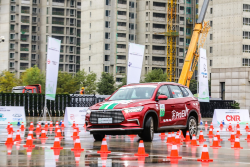 新能源MVP！宋Pro EV在新能源汽车大赛实力夺冠 - 知乎