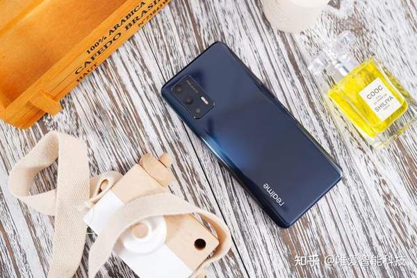 真我GT Neo2T首发评测：配置高，价格香，这波新机很扛打 - 知乎