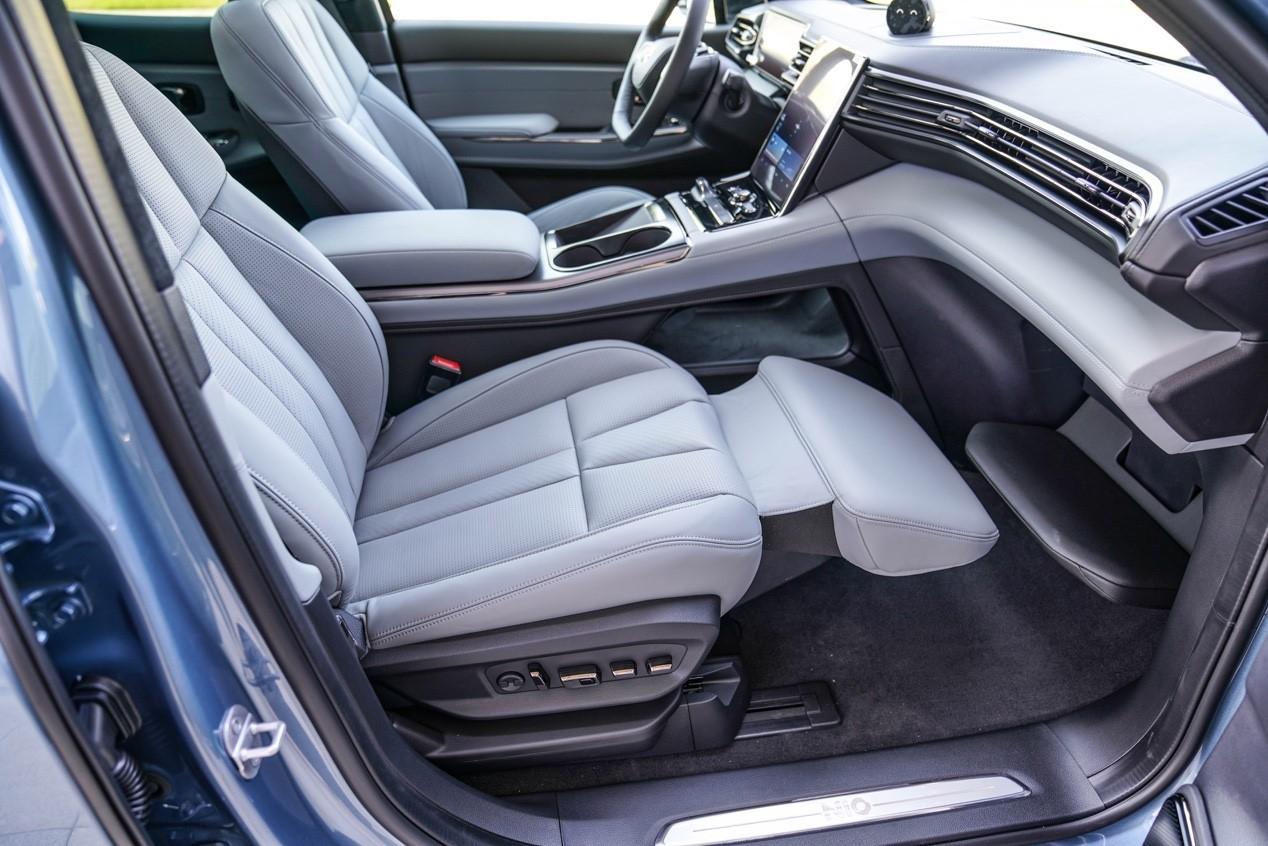 全新ES8六/七座实拍大图，所有细节一次看个够！ - 知乎