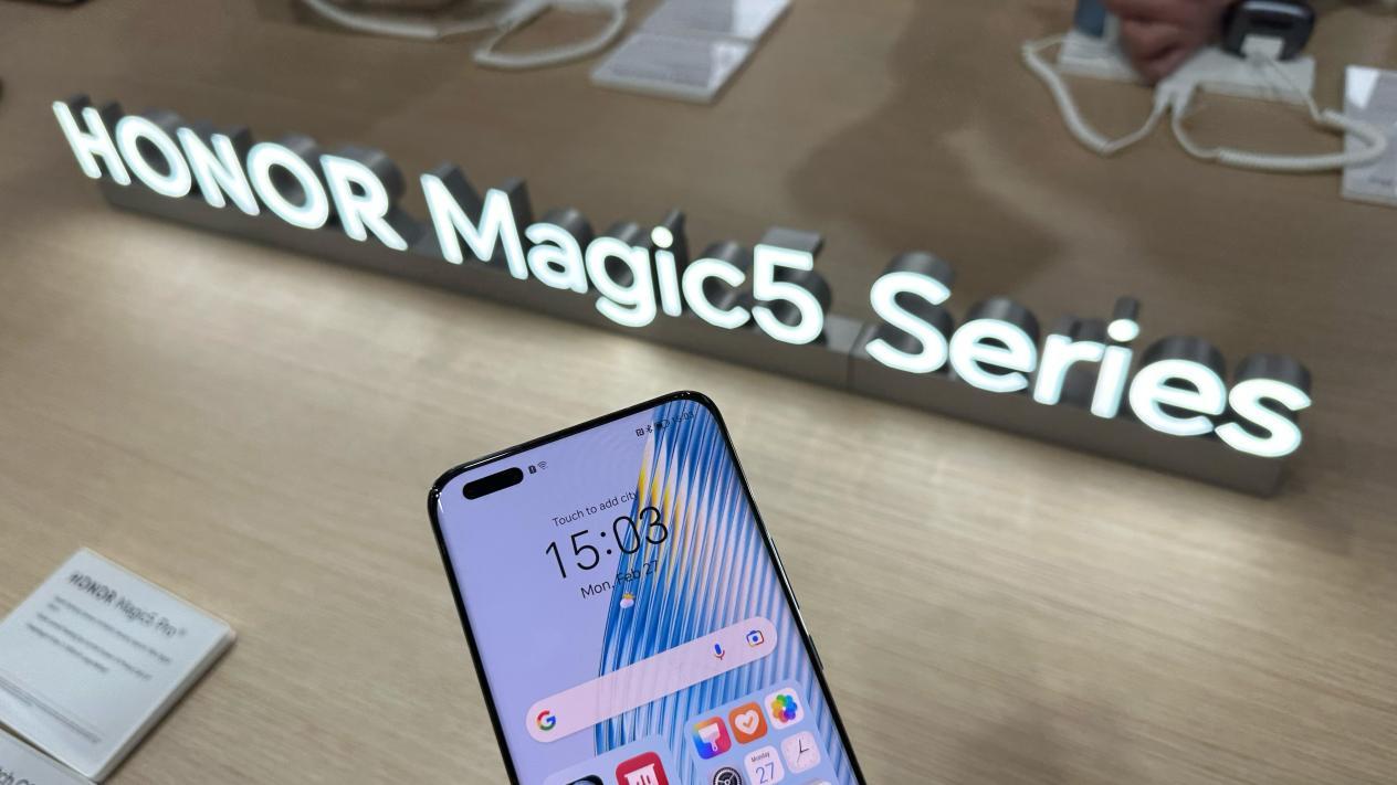 好纠结，荣耀Magic 5 Pro和华为P60 Pro该怎么选？三个地方见分晓 - 知乎