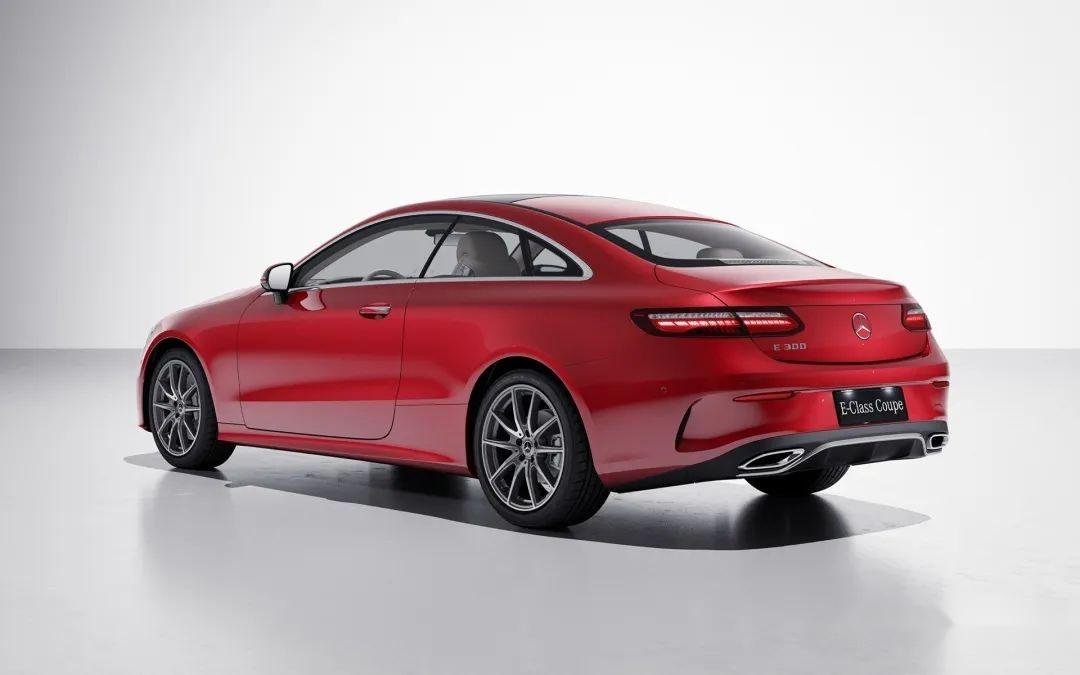 新款奔驰E级轿跑正式上市，售价53.1万元起，配置微调价格上涨！ - 知乎