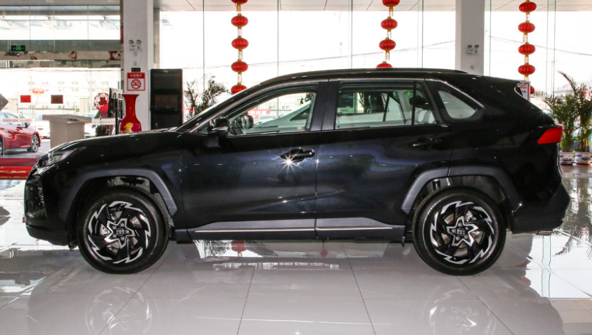 本田CR-V最强对手！出自丰田TNGA平台，与汉兰达只有一字之差 - 知乎