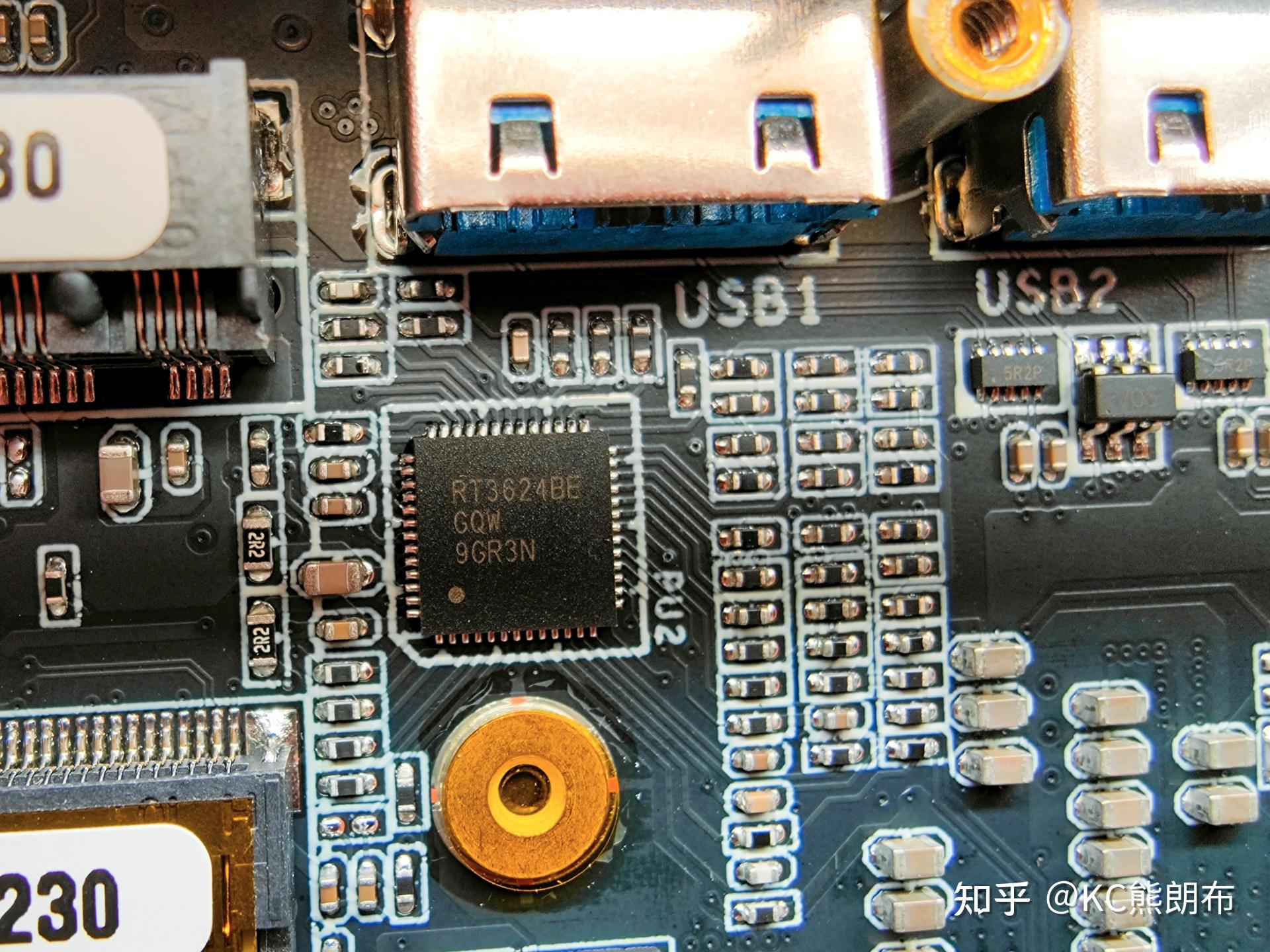 这台「软路由」办公也不错 零刻 EQ12 体验与拆机 - 知乎