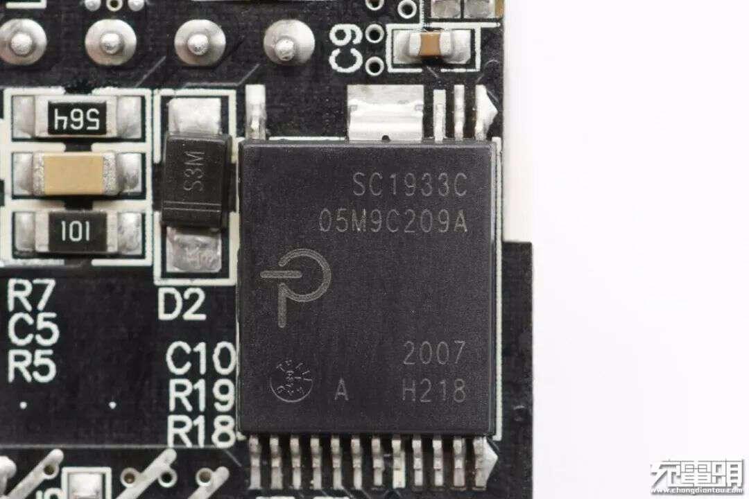 Power Integrations的双USB-C口方案案例汇总，多设备用户的福音 - 知乎