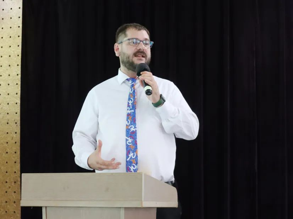 砥砺前行，2022-2023学年结业典礼暨颁奖典礼 - 知乎