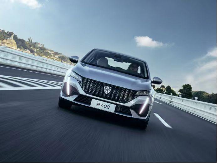 新标致408龘龘款即将闪亮登场！颜值与动力的双重升级 - 知乎