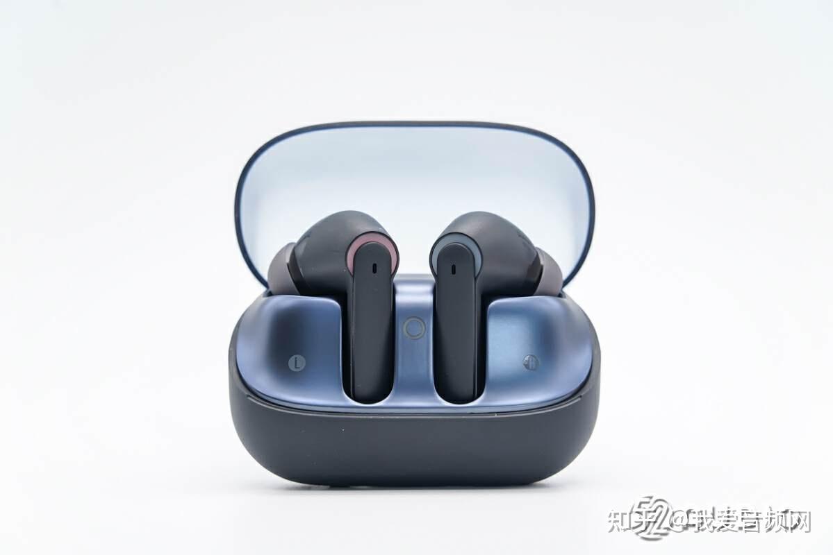 2.4G/蓝牙双模连接耳机，倍思AeQur G10采用英集芯IP5333多功能电源管理SoC - 知乎
