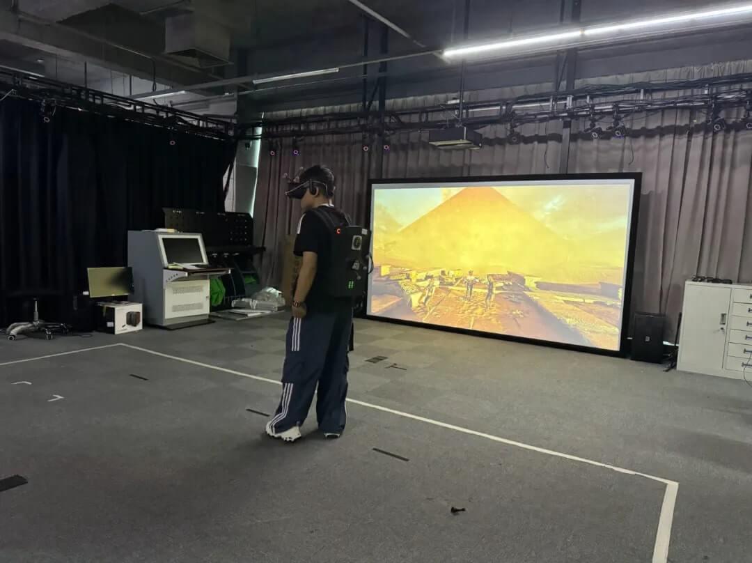 沉浸式娱乐新纪元，3DCAT推出5G+实时云渲染VR大空间解决方案 - 知乎