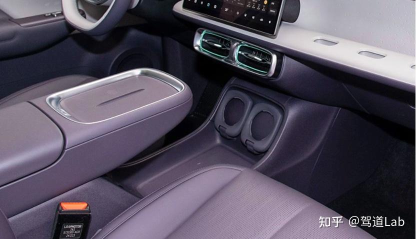 12.98万就有高阶智驾？比一比就知道零跑B10实力如何 - 知乎