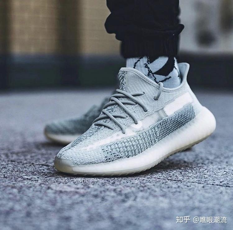 yeezy350穿搭方案大全 - 知乎