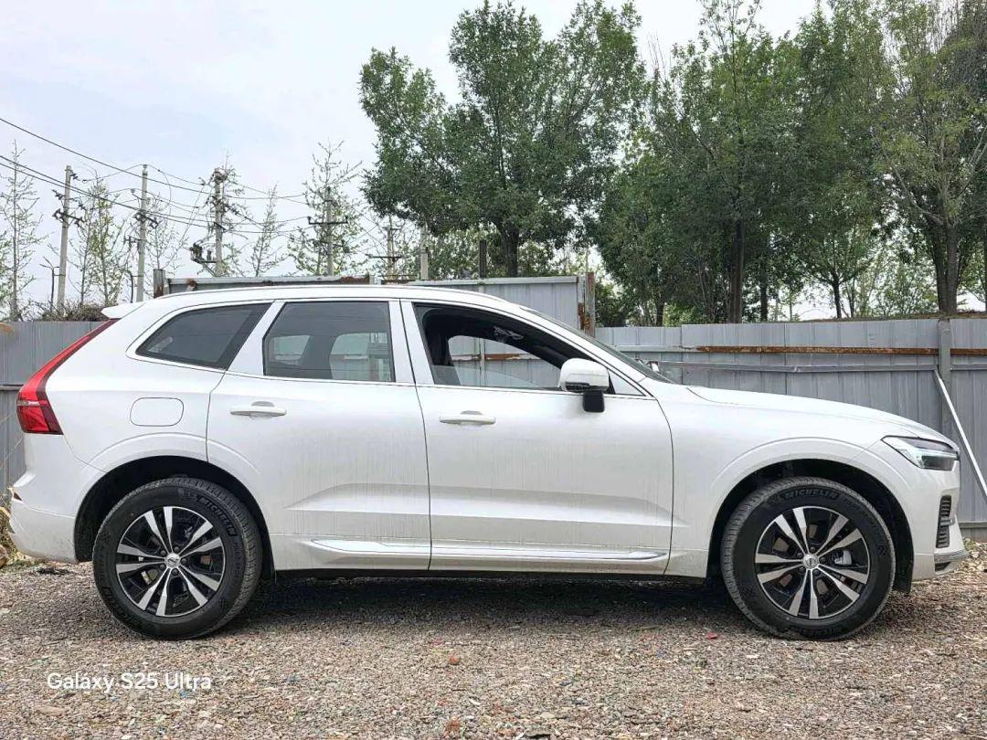 沃尔沃XC60指导价39.69万，现在包牌过户23.99万 - 知乎