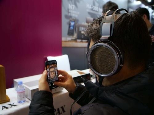 【ZHiFi体验会】STAX巅峰之作SR-X9000等经典产品亮相 - 知乎