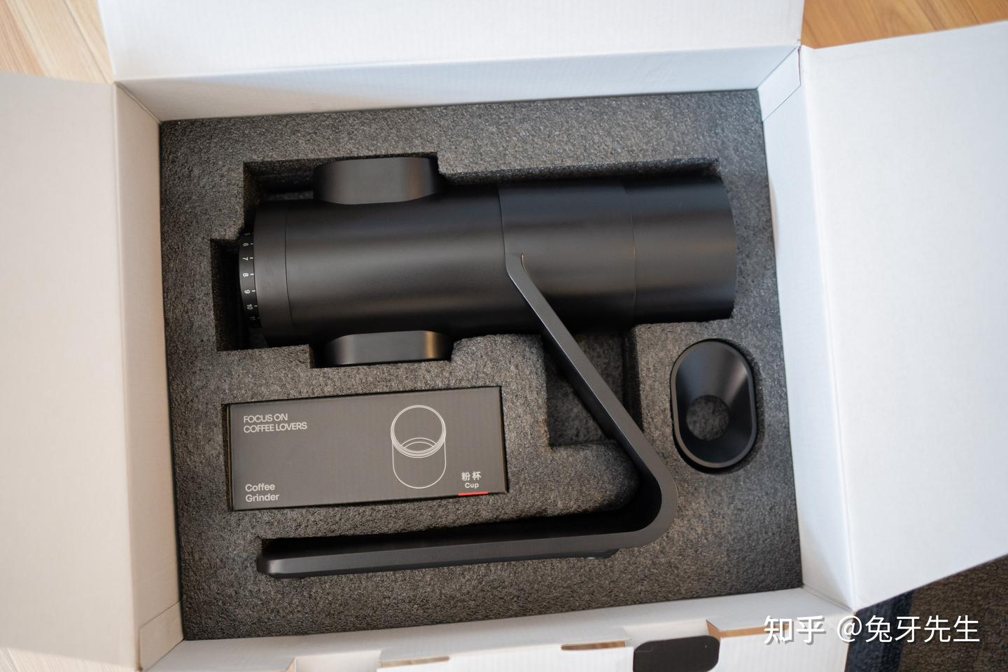 64mm平刀搅局者已现身，百胜图新品E6 Air磨豆机上手初体验 - 知乎