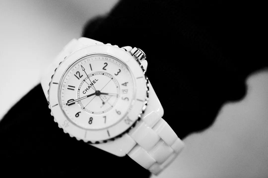 无人不知的香奈儿J12，有你未必知道的20件事 - 知乎