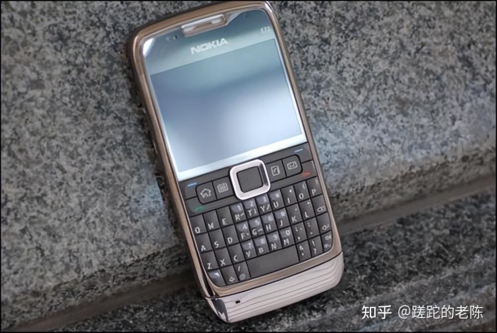 那时的商务手机力作——诺基亚E63与E71 - 知乎