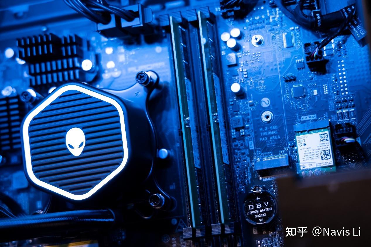 还是那么闪 — Alienware Aurora R13 评测 - 知乎