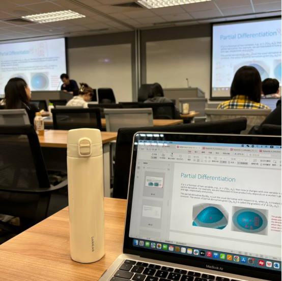 【硕士案例】考研复试被刷+GPA3.6 双重暴击 学长触底反弹，逆袭港大+港中文！ - 知乎