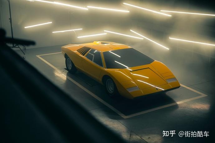 历时25,000小时打造，首款兰博基尼Countach LP 500重塑版展出 - 知乎