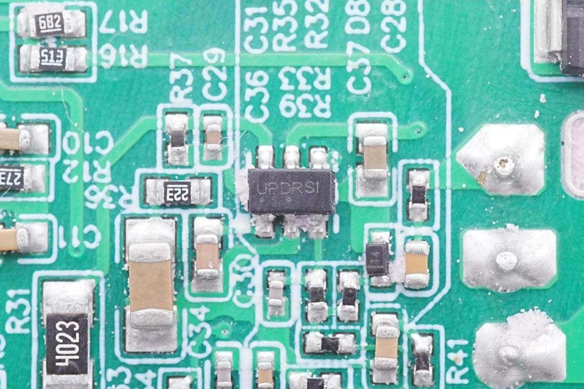 拆解报告：Anker安克140W USB-C氮化镓充电器A2341 - 知乎