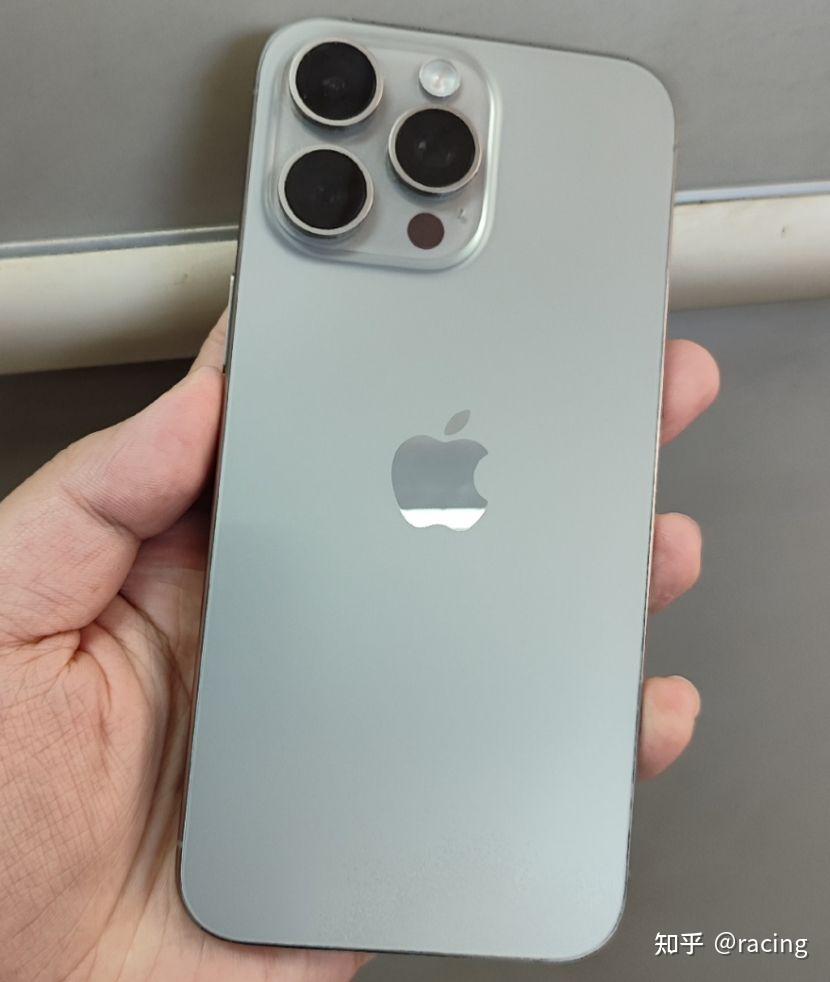 粉丝6000多买二手iPhone15Pro Max！称 6000多买它准没错！ - 知乎