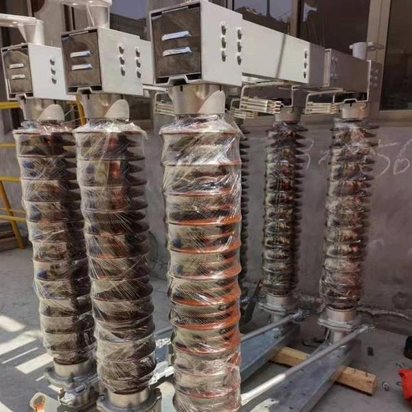 GW4-110（126）KV/630/1250A单双接地户外柱上高压隔离开关 - 知乎