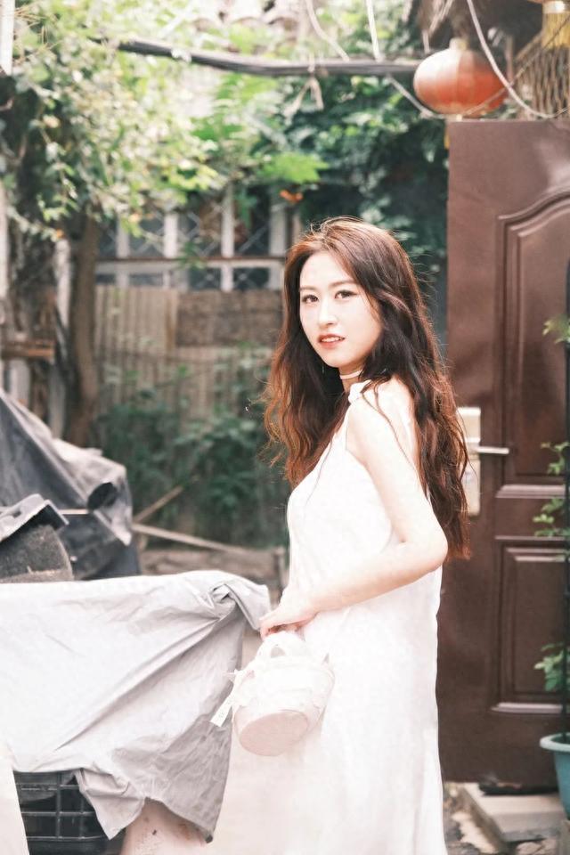 先锋作家吟光携新作《港漂记忆拼图》跨媒介亮相2023成都世界科幻大会 - 知乎