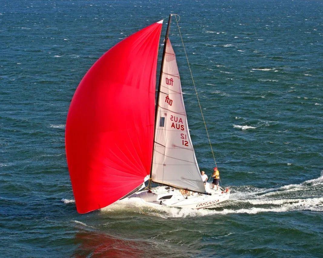 精选十艘单体帆船，航海生活的绝佳伴侣！ - 知乎