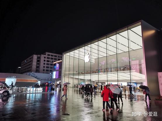 杭州IN77做了一个00后主题街 - 知乎