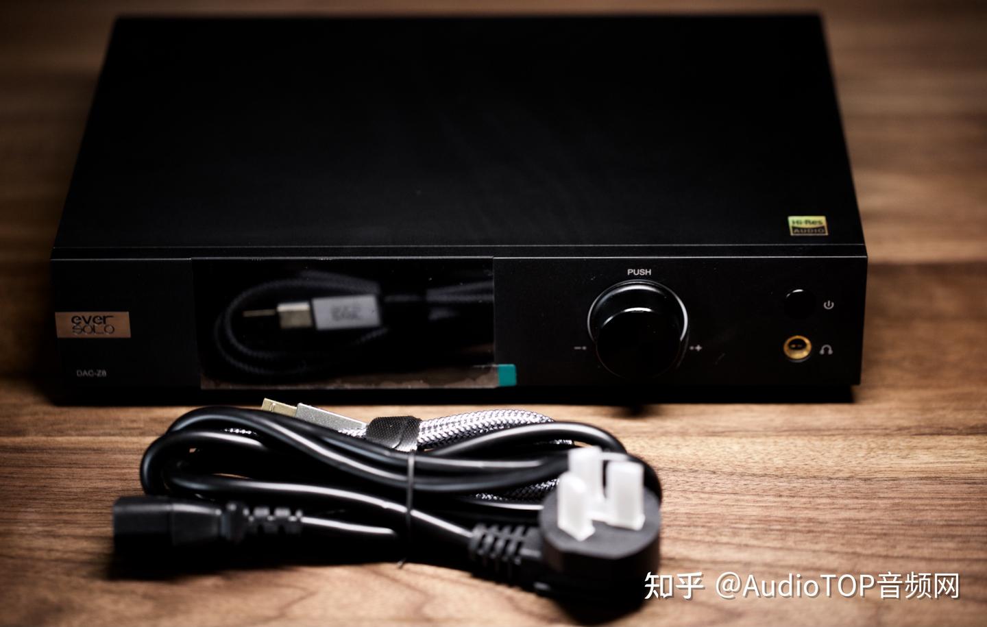 精工细作：旗舰级ES9038Pro解码耳放一体机EverSolo DAC-Z8 - 知乎