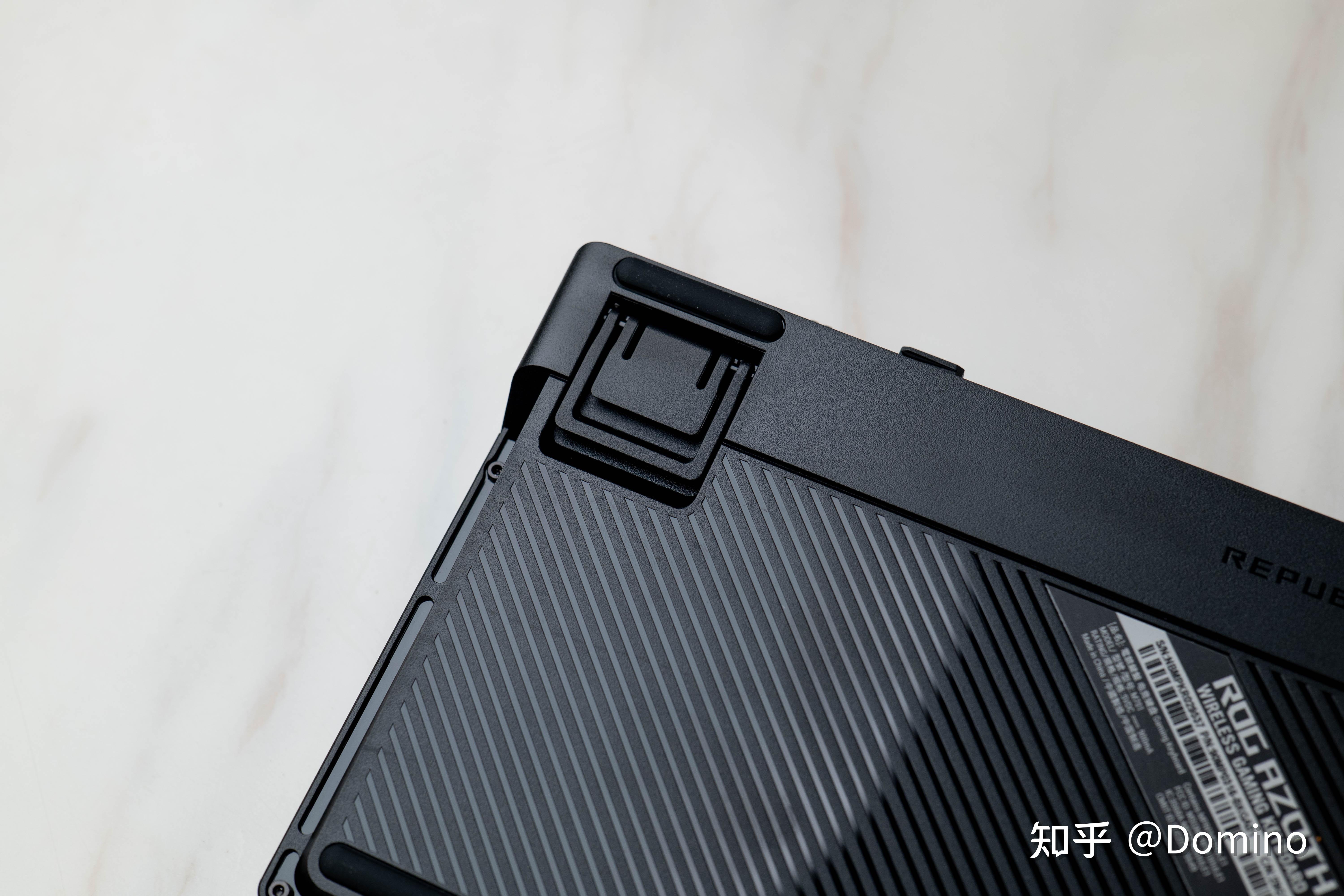 可能是ROG外设发展史中最重要的两款产品——ROG夜魔 键盘&ROG龙鳞ACE 鼠标 - 知乎