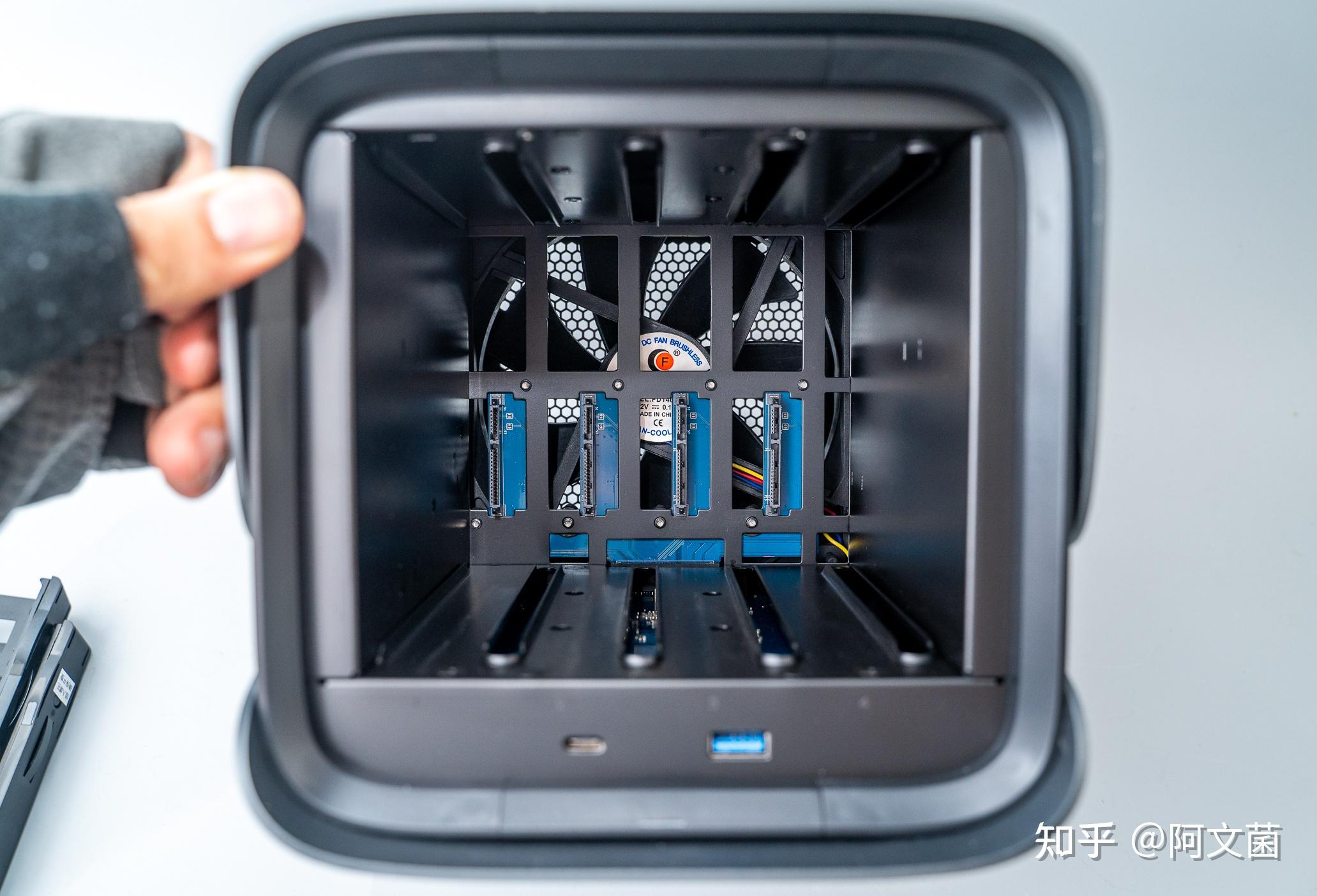 从小白走向专业：极空间新Z4 开箱体验！Dcoker安装QB下载器教程 - 知乎