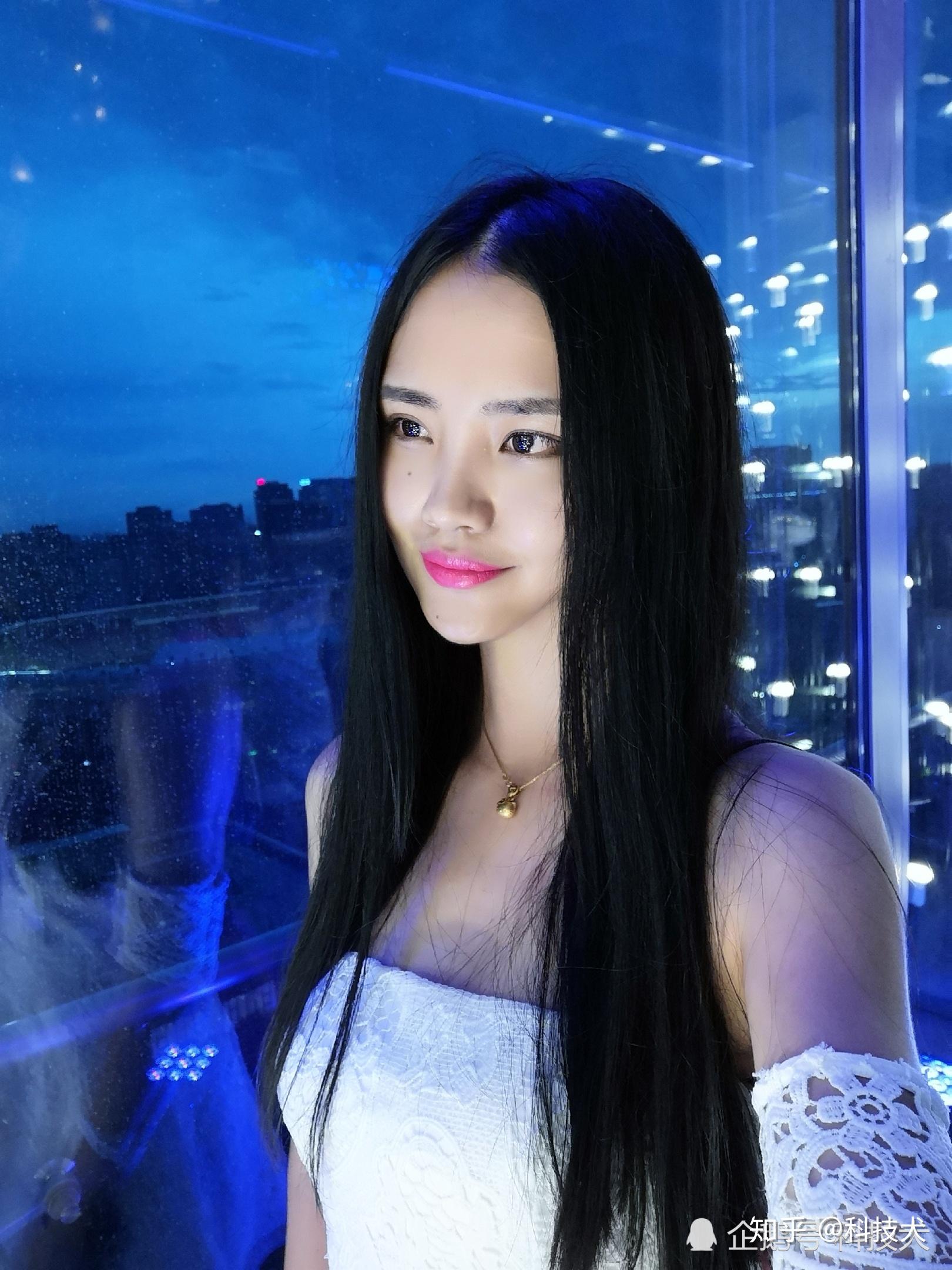 荣耀10GT版AIS手持超级夜景功能实拍样张：“夜拍王”来了 - 知乎