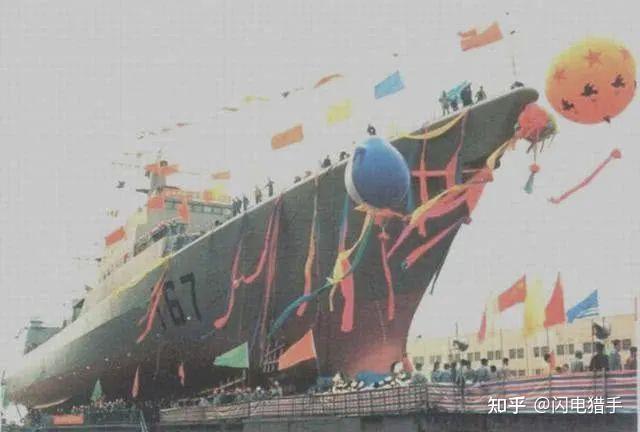 中国海军的独生子——中国051B型导弹驱逐舰 - 知乎