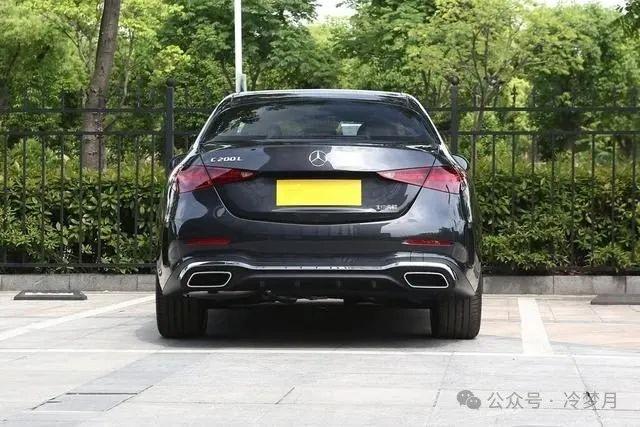 奔驰C级降价了，入门跌至22万多，配1.5T+9AT动力，值得选吗？ - 知乎