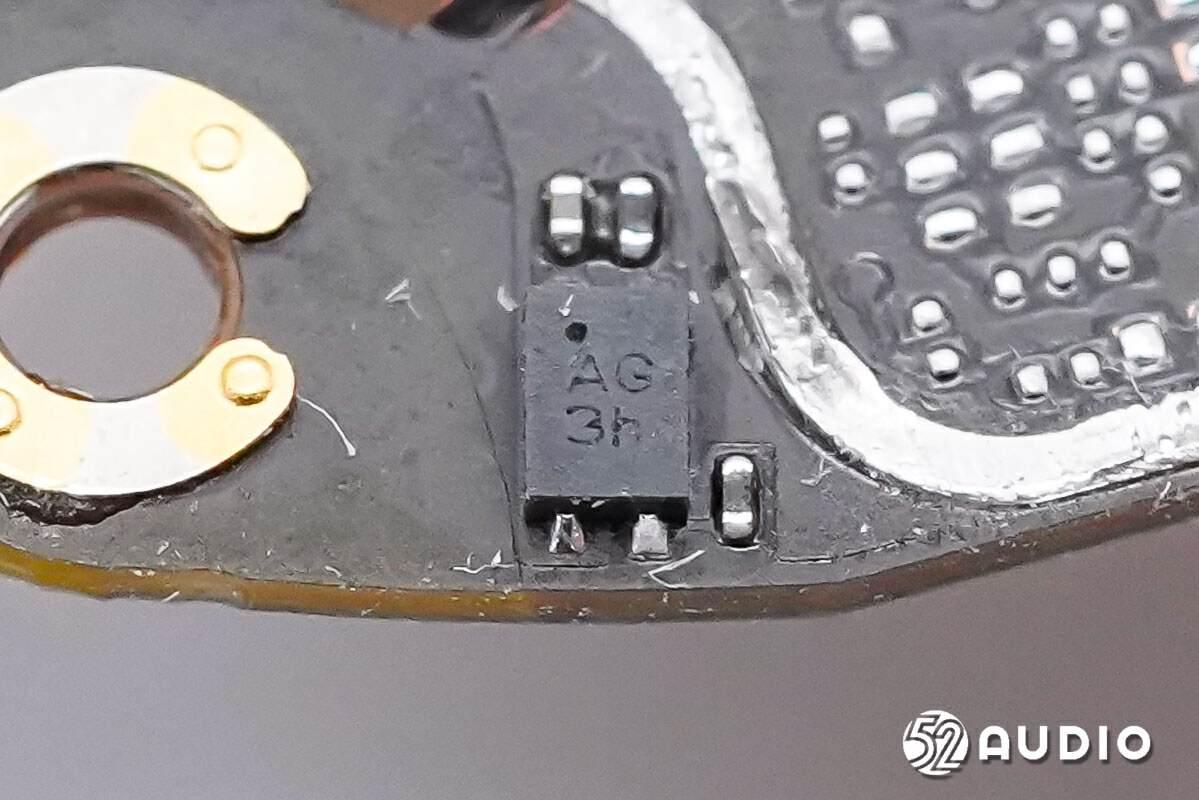 小米Watch S3智能手表拆解，独立双频GNSS定位芯片，精准运动轨迹 - 知乎