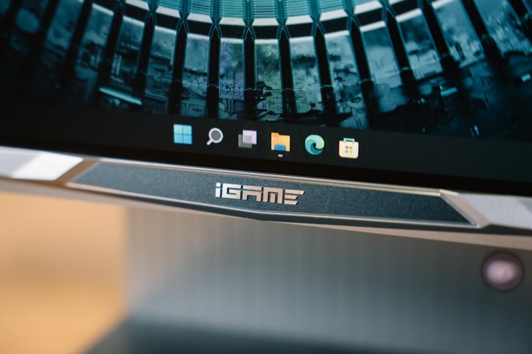 iGame G-ONE Plus电竞一体机评测： 用31.5大屏游戏与创作，原来这么爽！