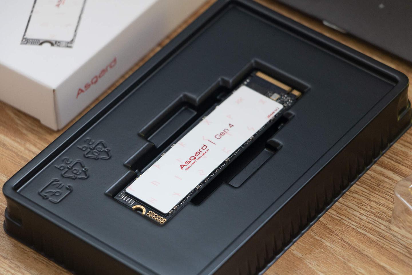 NAS+SSD体验太丝滑了！给NAS安装阿斯加特AN4+大容量SSD，NAS使用固态硬盘会带来哪些提升？来细数一下 - 知乎